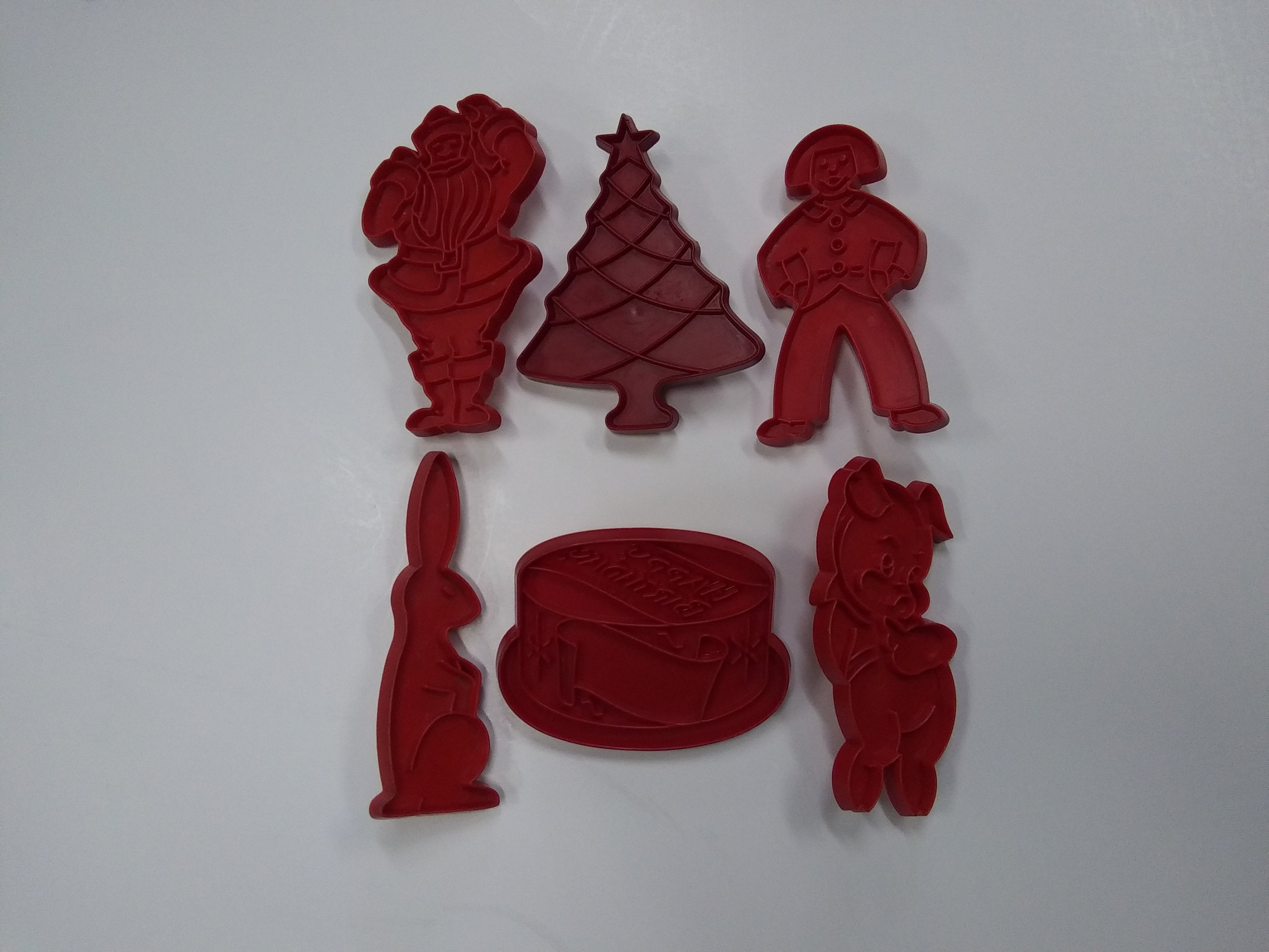 Vintage Tupperware Cookie Cutters Set of Six Red Hard Plastic | Etsy