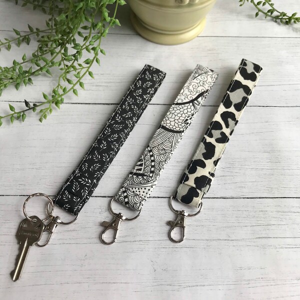 Wristlet Keychain - Etsy