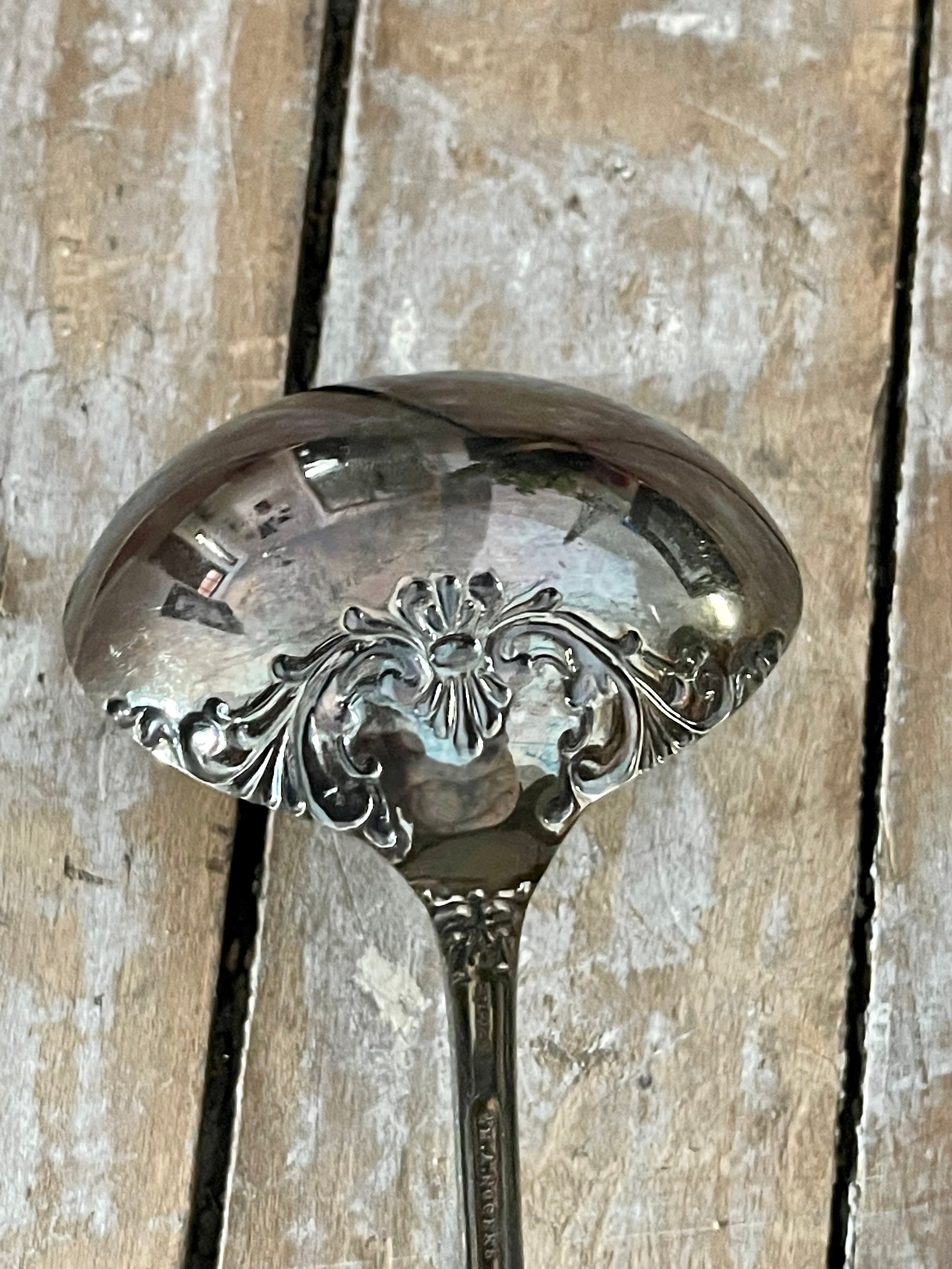 Antique, Wm A Rogers A1, Gravy Ladle, Arundel, 1899 (oneida Silver) - Etsy