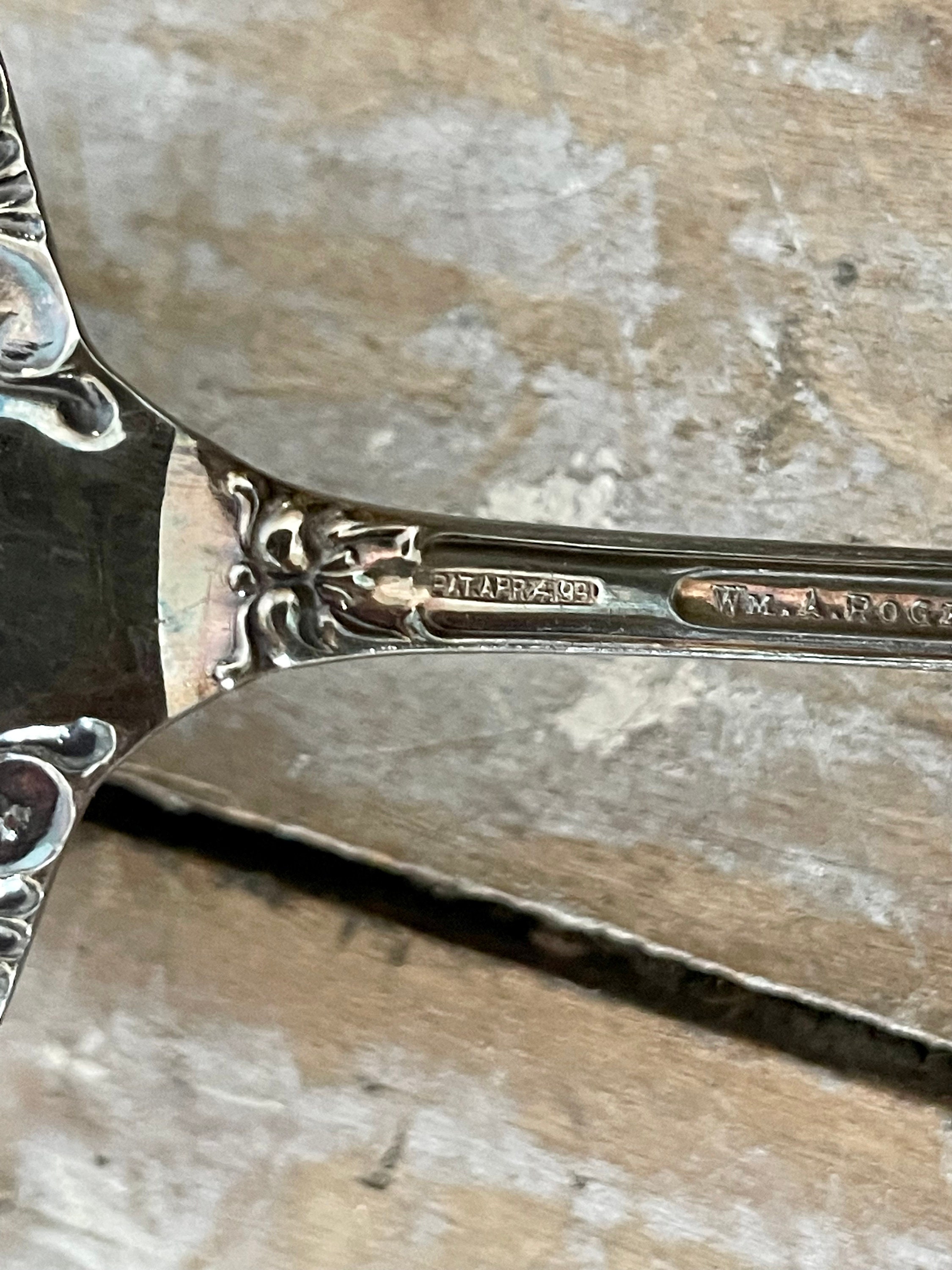 Antique, Wm A Rogers A1, Gravy Ladle, Arundel, 1899 (oneida Silver) - Etsy