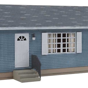 Walthers Cornerstone 1/87 HO Scale Modern Sectional House Factory-built ...