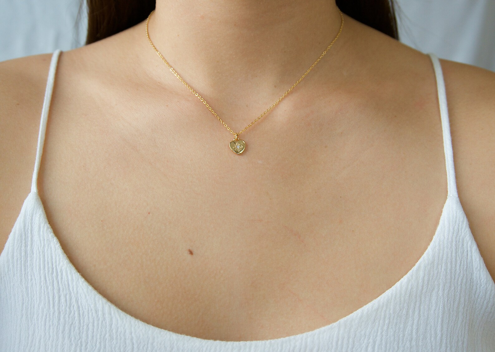 Small Gold Heart Necklace / Heart Charm With Diamond / Tiny - Etsy