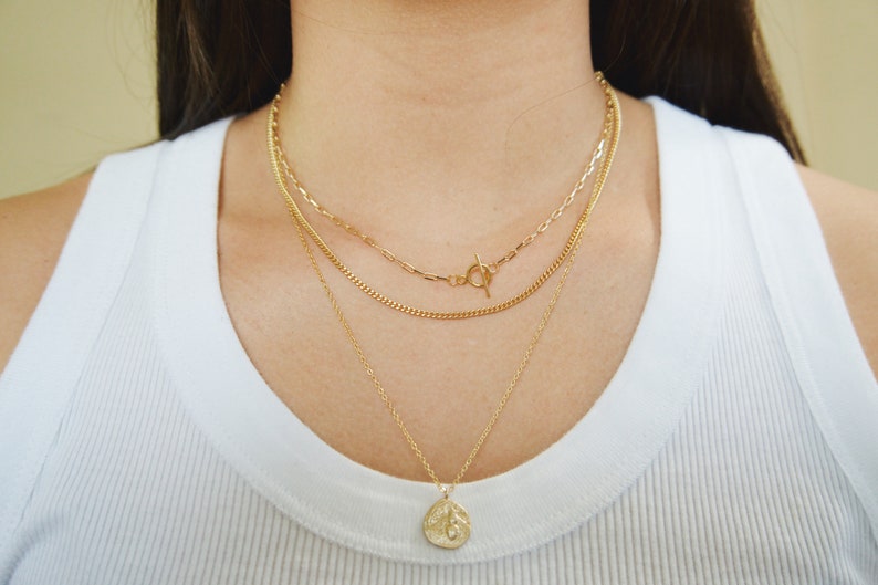 Gold Curb Choker / Simple and Thin Gold Chain / Layer Necklace - Etsy