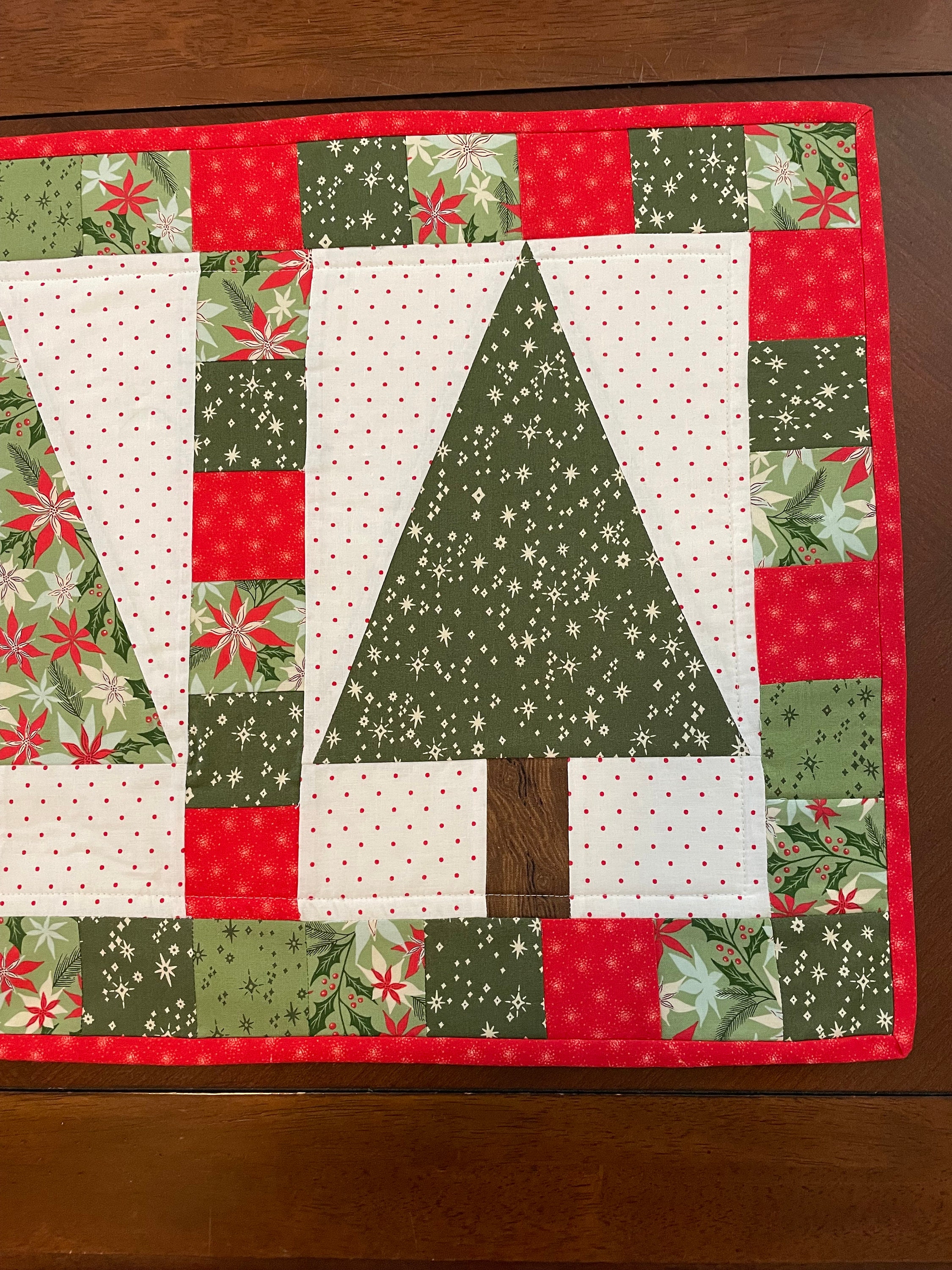 Christmas Table Runner, Christmas Tree Table Runner, Quilted Table ...