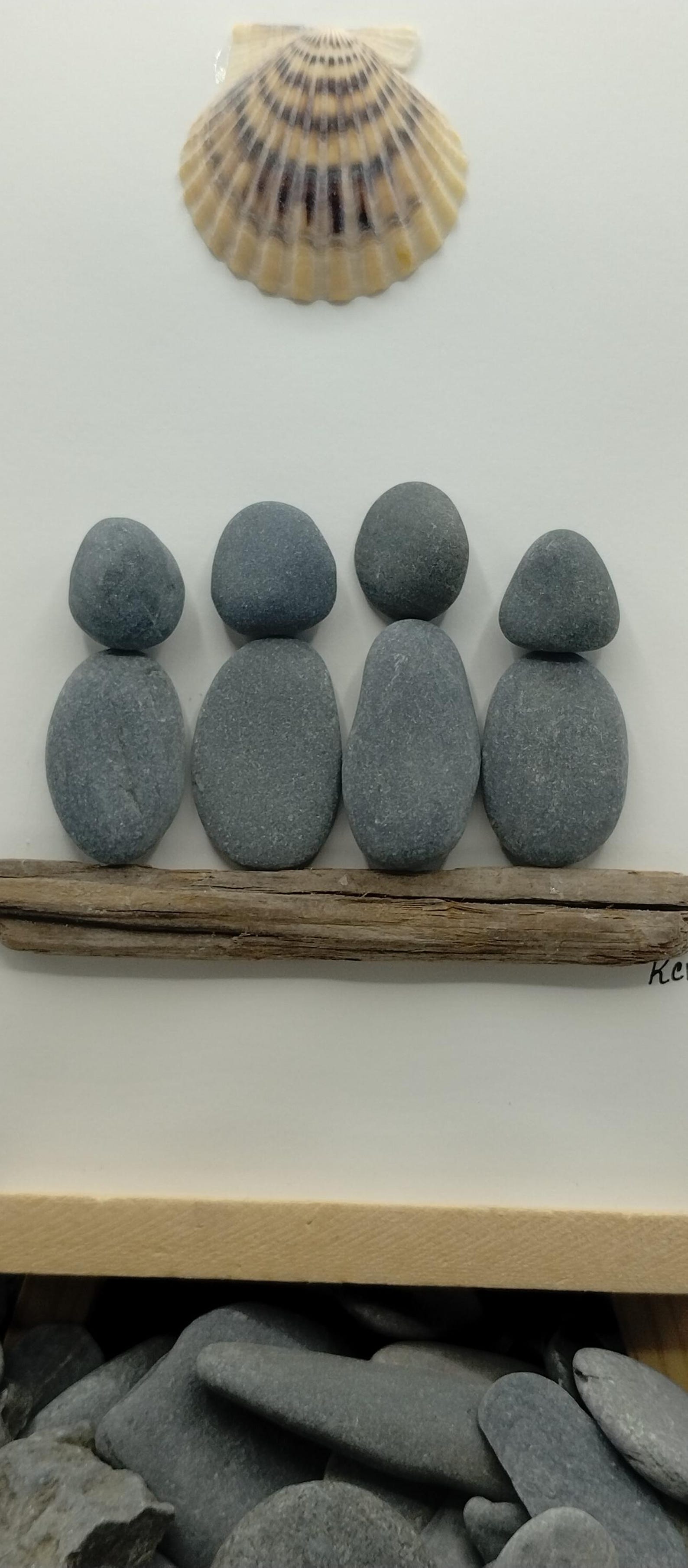 Pebble Art Family, Family of Four Pebble Art Picture, Pebble Art Family ...