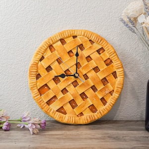Apple Pie Clock - Etsy