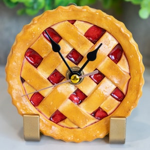 Small Cherry Pie Clock - Etsy