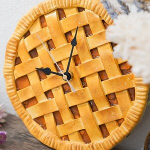 Apple Pie Clock - Etsy