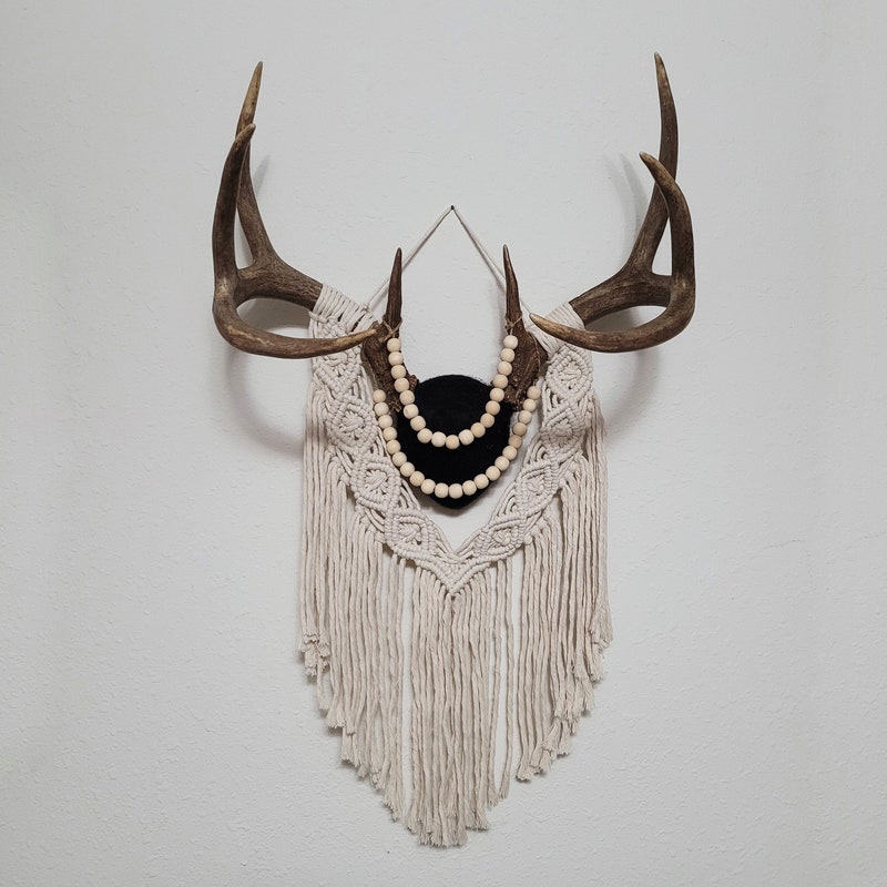 Macrame Antler Wall Hanging - Etsy