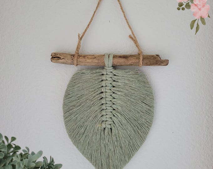 Gnome Ornament Macramé Beard | Gnome Ornament SVG | Christmas Gnome ...