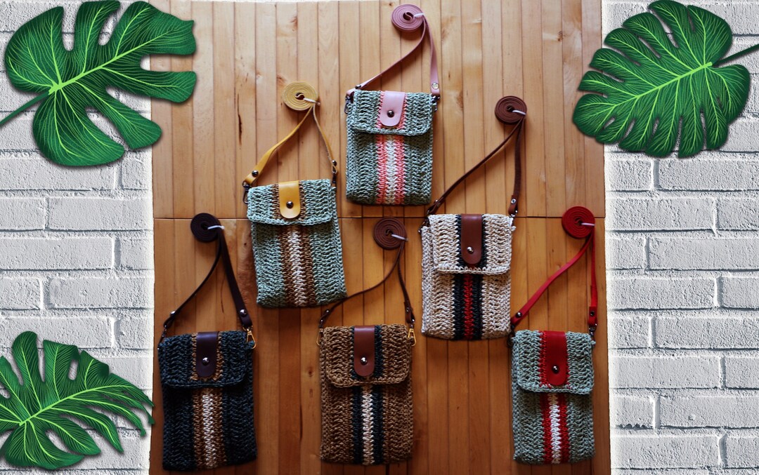 Cell Phone Pouch, 1970s Mini Designer Purse, Small Phone Bag, Retro ...