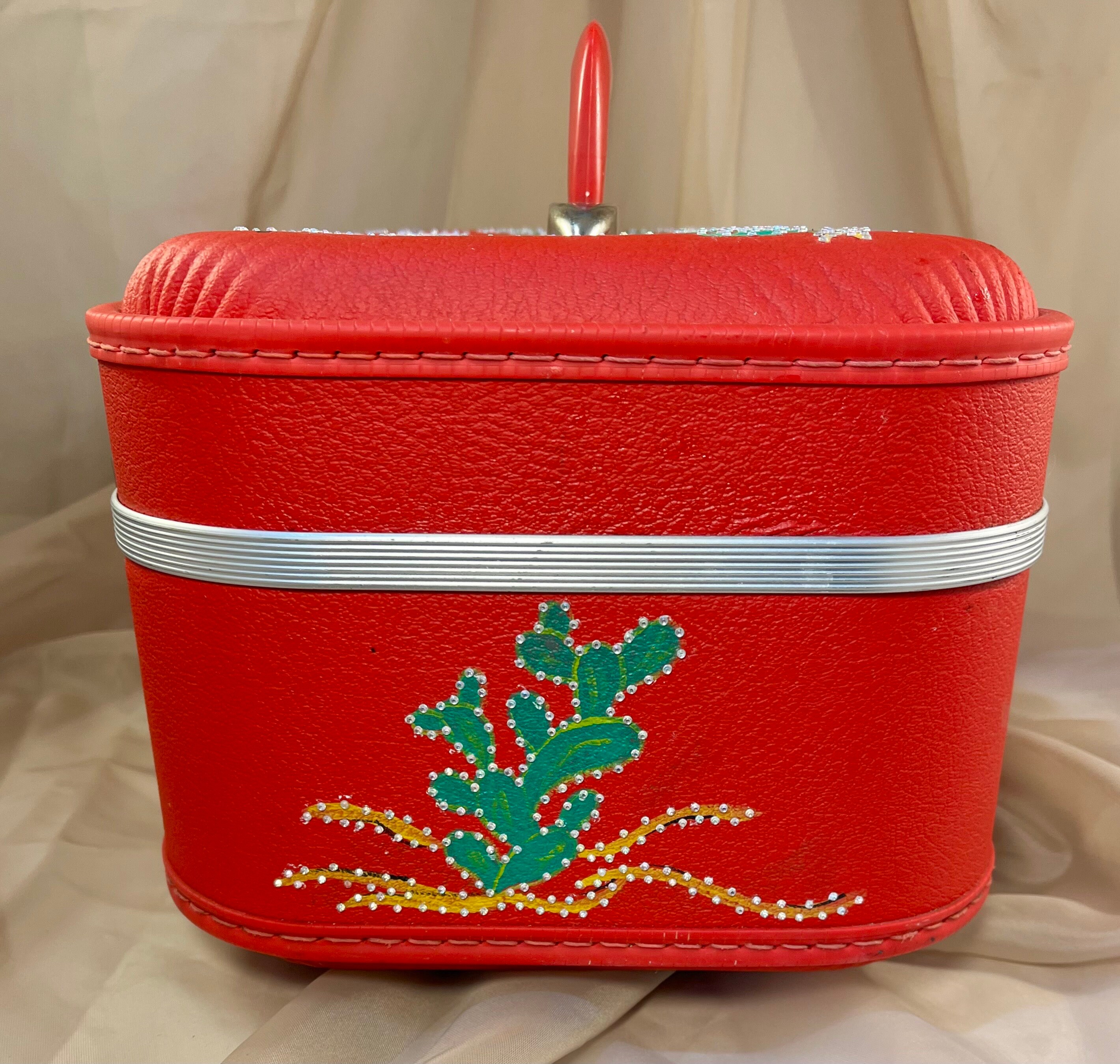 The “porter” Train Case - Etsy