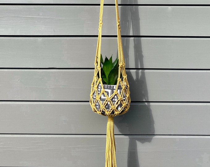 Single Macrame Pot Hanger - Etsy