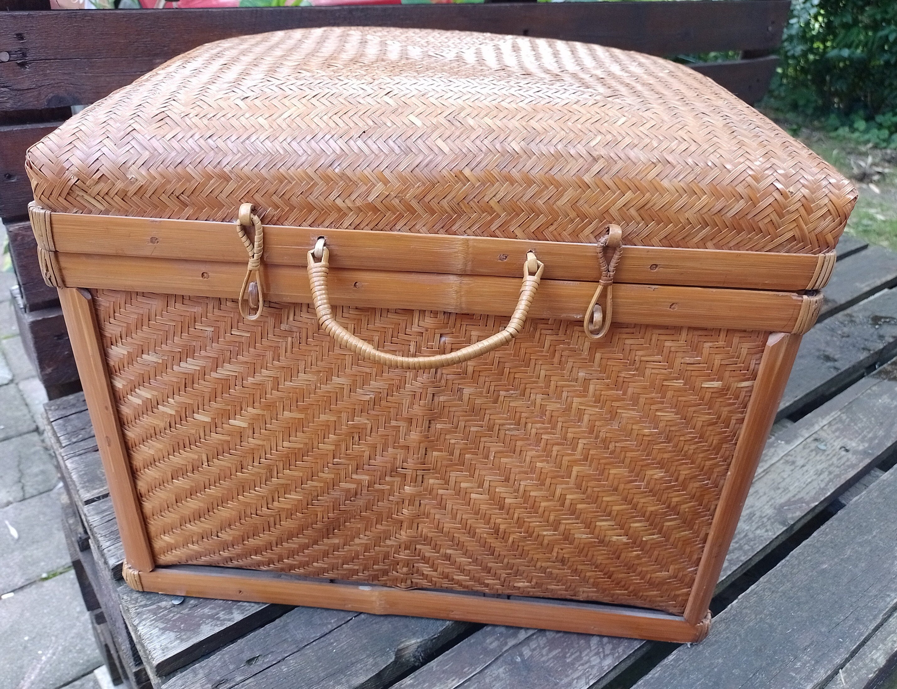 Vintage Straw Chest/ Wicker Chest/ Tropical Chest/ Boho Shebby Style - Etsy