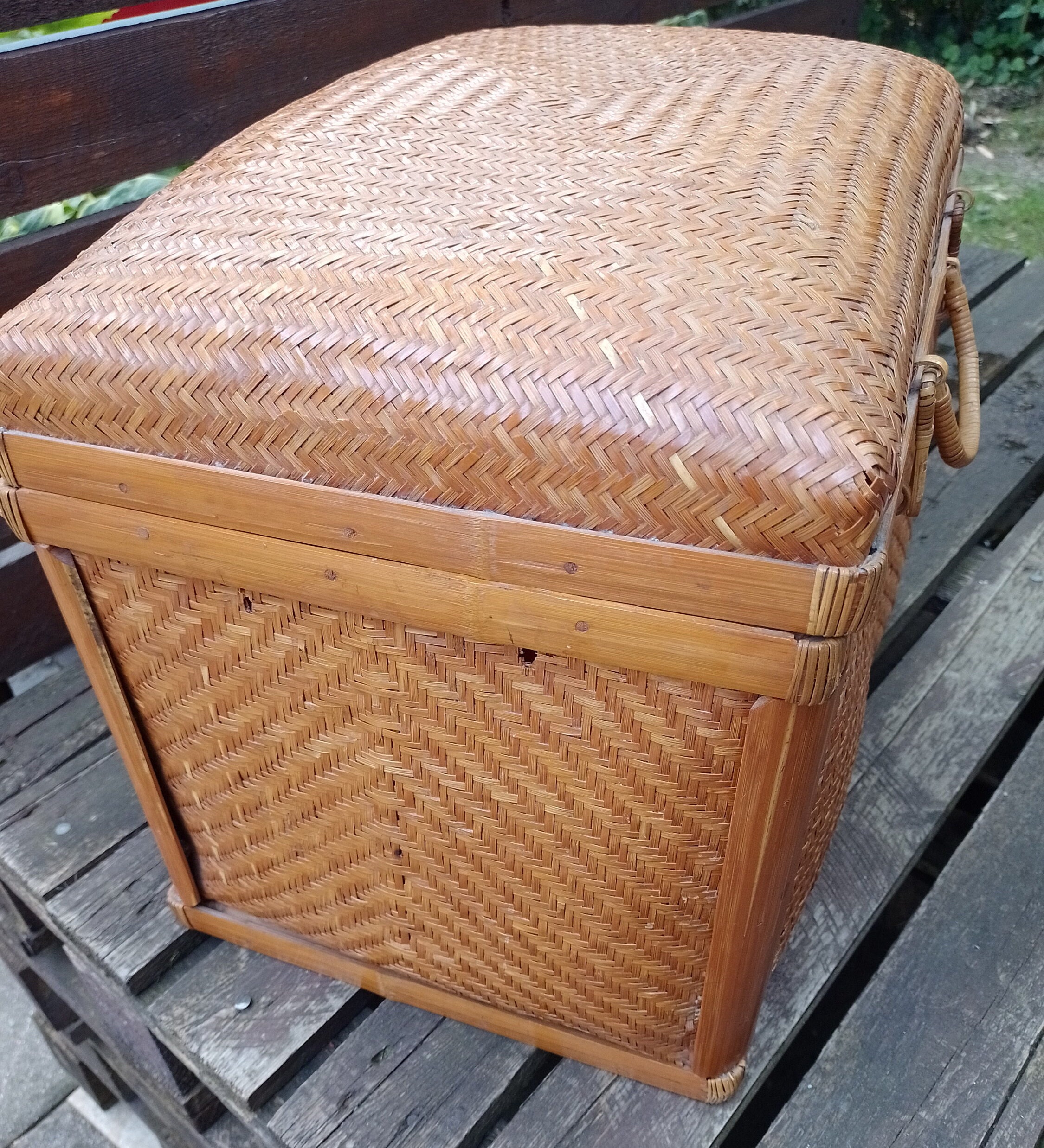Vintage Straw Chest Wicker Chest Tropical Chest Boho Shebby Style Etsy