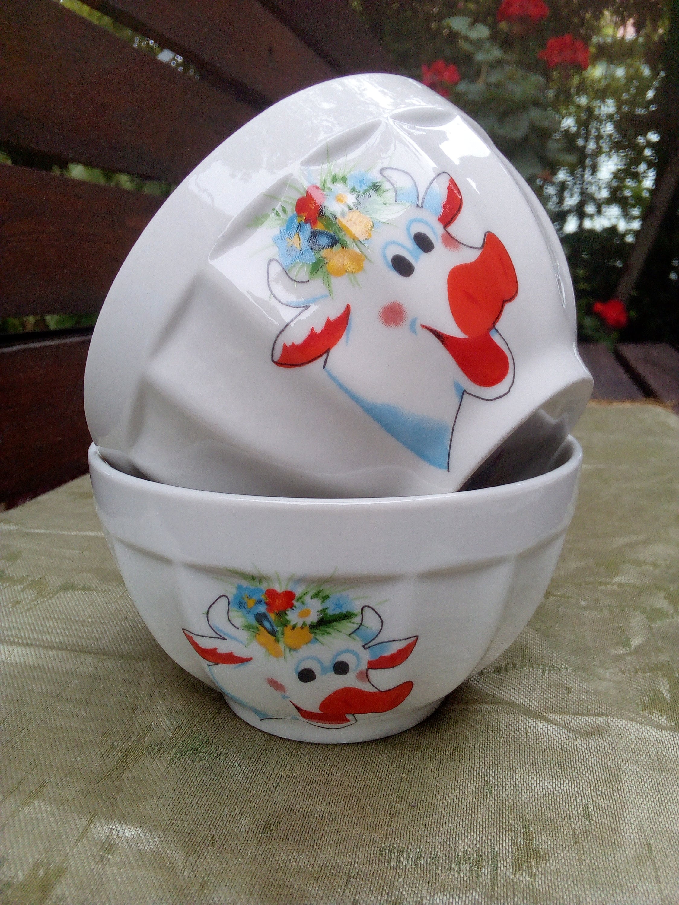 Set of 2 Kinder Lada Bowls /zaječar / Made in Yugoslavia / - Etsy Australia