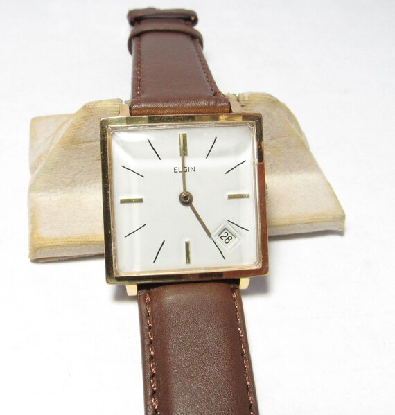 Vintage Mechanical Wind Square Shape 1960s Elgin with… - Gem