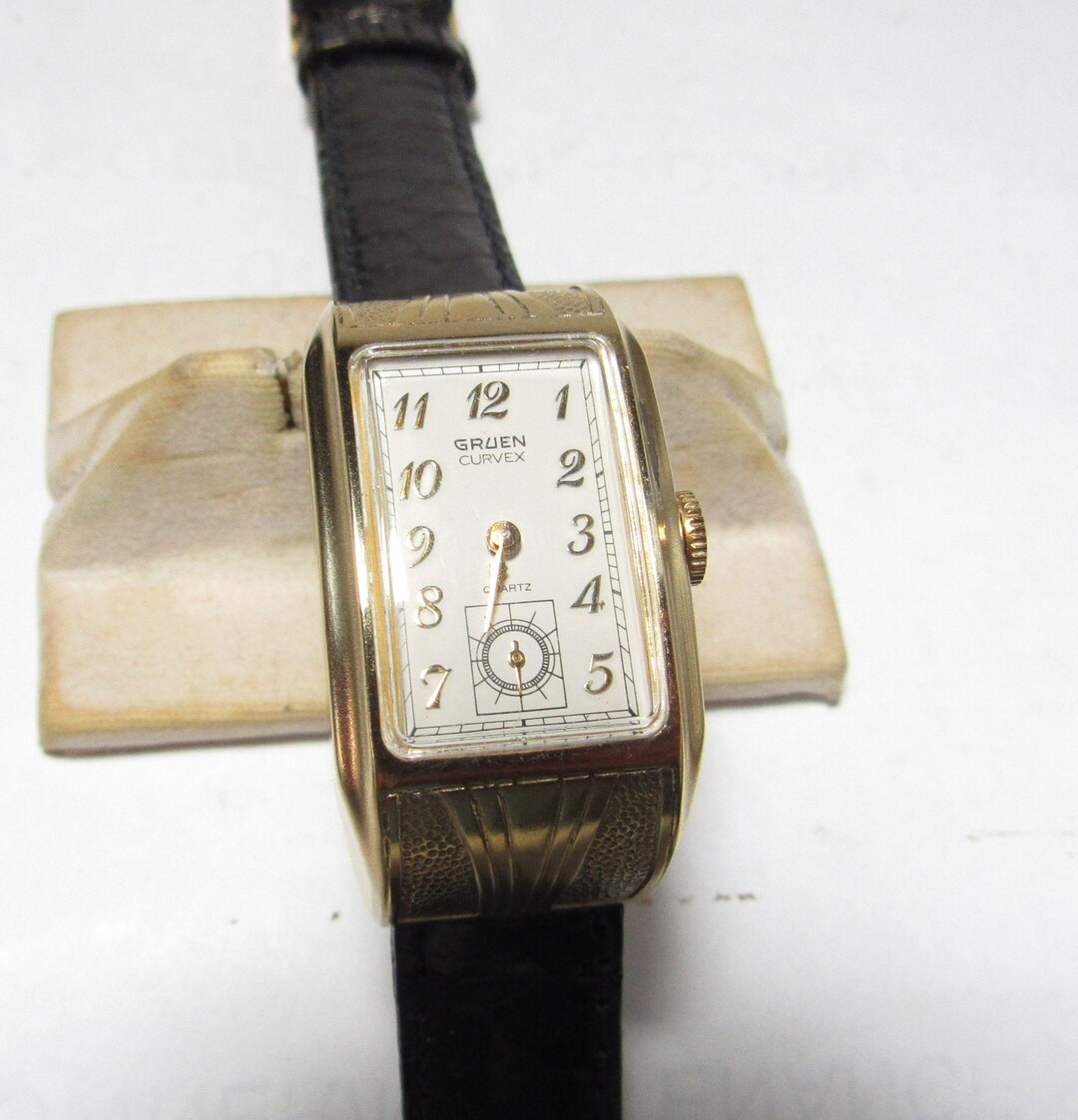 Rare Swiss Gruen Cruvex Quartz Drivers Watch / RUNS - Etsy