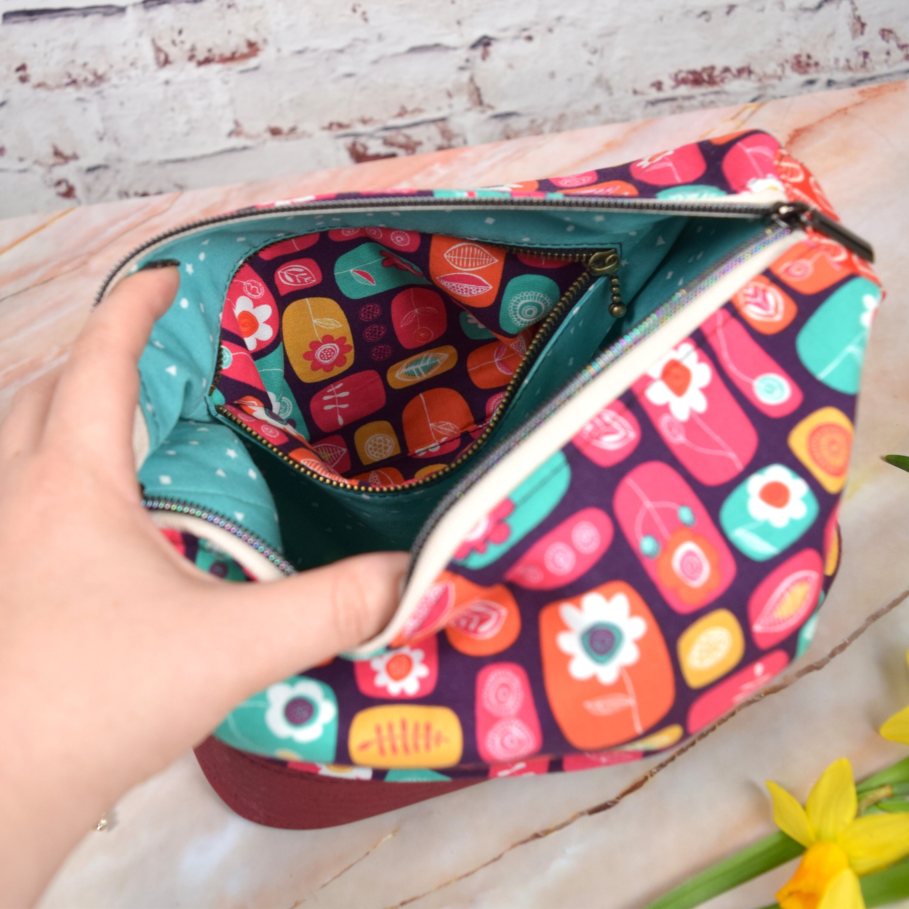 Maya Toiletry Pouch / PDF Sewing Pattern / Allsewpetite - Etsy