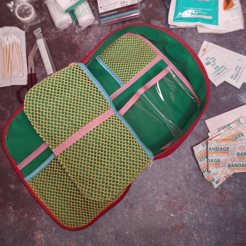 First Aid Travel Pouch / PDF Sewing Pattern / Allsewpetite - Etsy