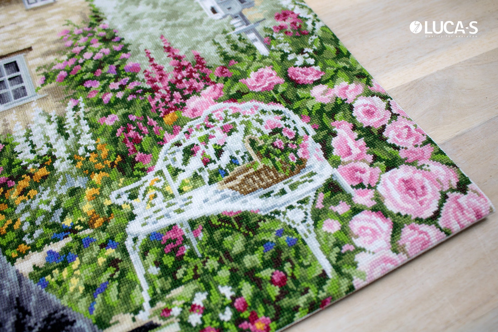 Luca-s / B2377 the Cottage Garden © Richard Macneil / Cross - Etsy