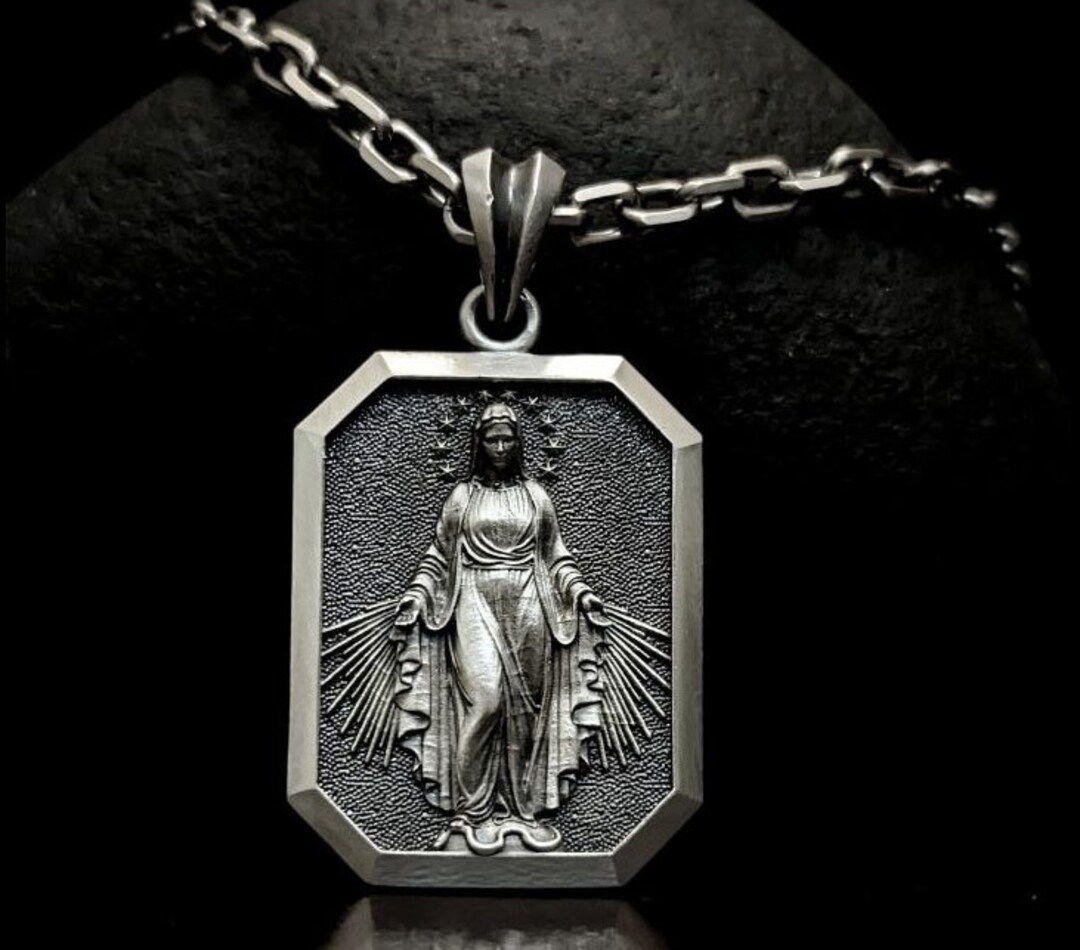 Silver Virgin Mary Men's Necklace, Miraculous Virgin Mary Pendant ...