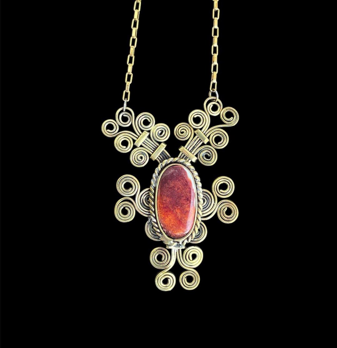 SPONDYLUS NECKLACE, Spiny Oyster Shell Bronze Necklace, Exquisite ...
