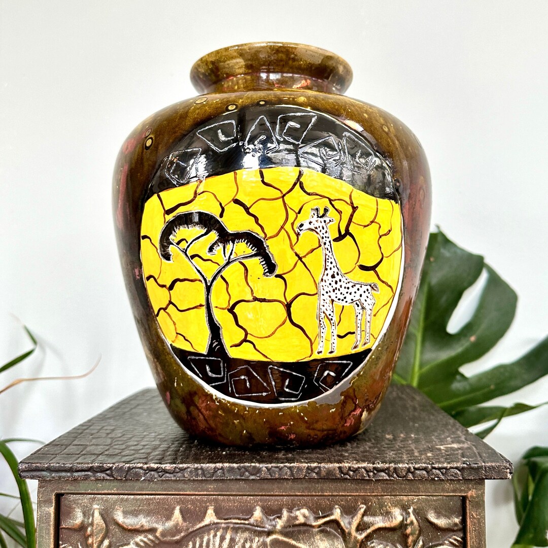 Gorgeous Safari Animal Handmade Ceramic Vase | Decorative Colorful Drip ...