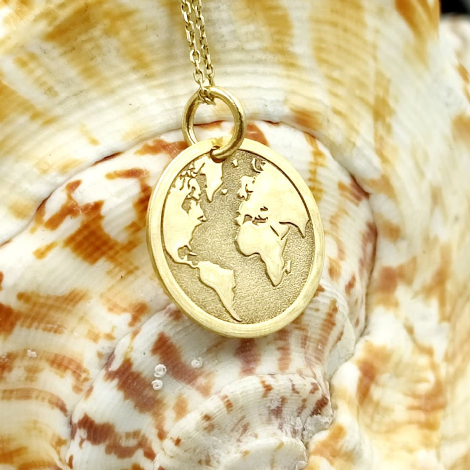 World Map Necklace Travel Necklace Gold 14kdainty Necklace | Etsy