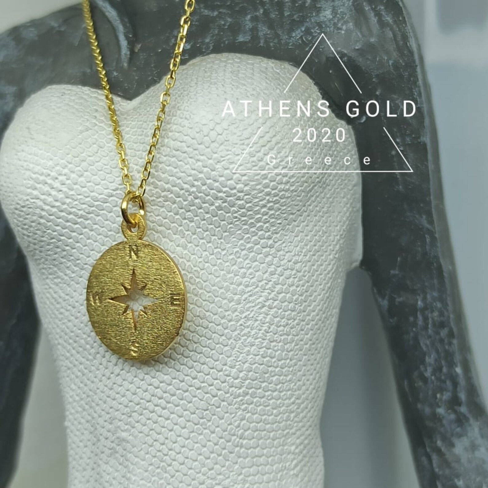 Dainty Compass Necklace Solid Gold 14k Compass Jewelry - Etsy