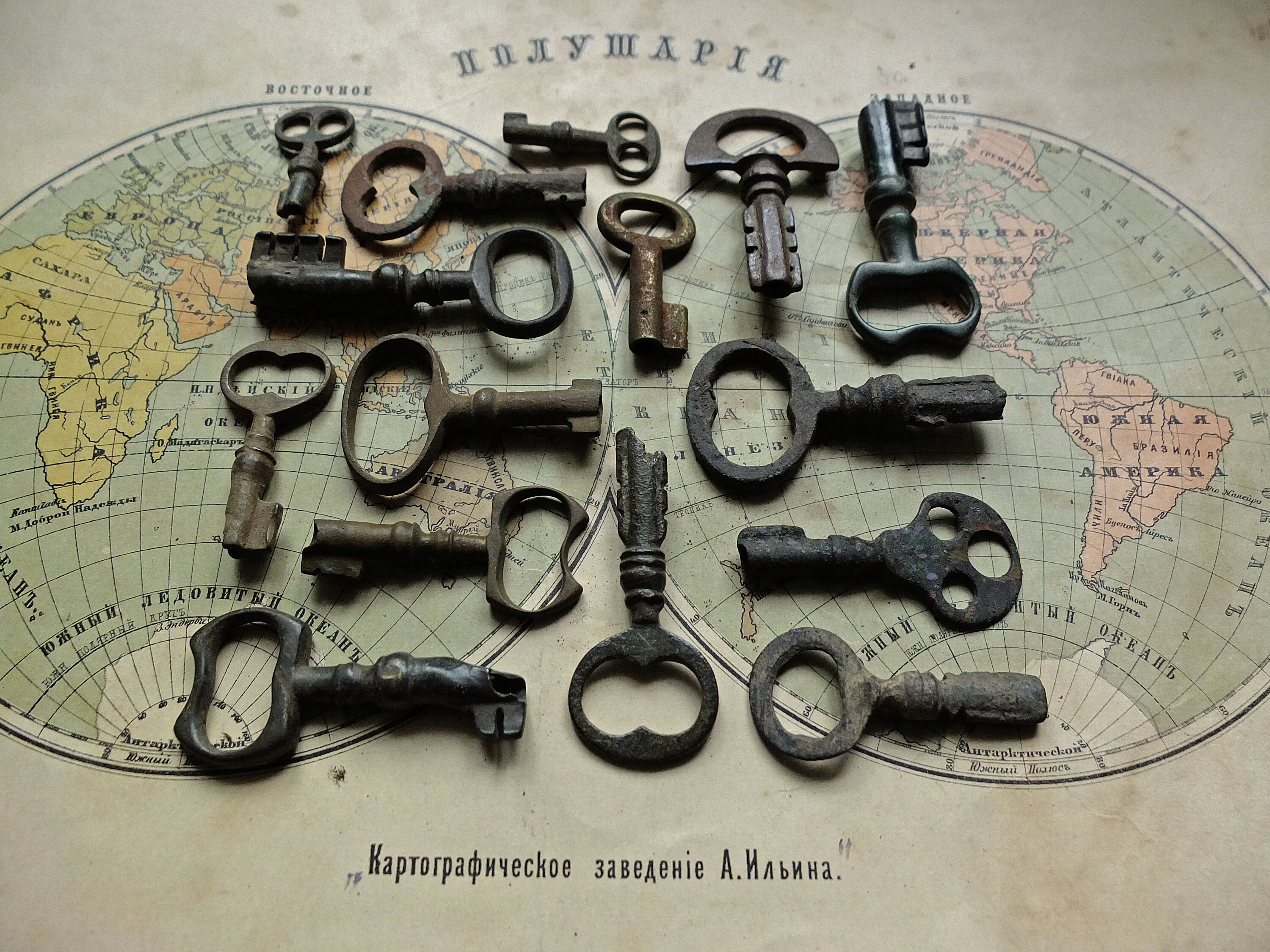 Antique Bronze Keys, Small Vintage Keys, Old Barrel Keys, 1800s Brass ...