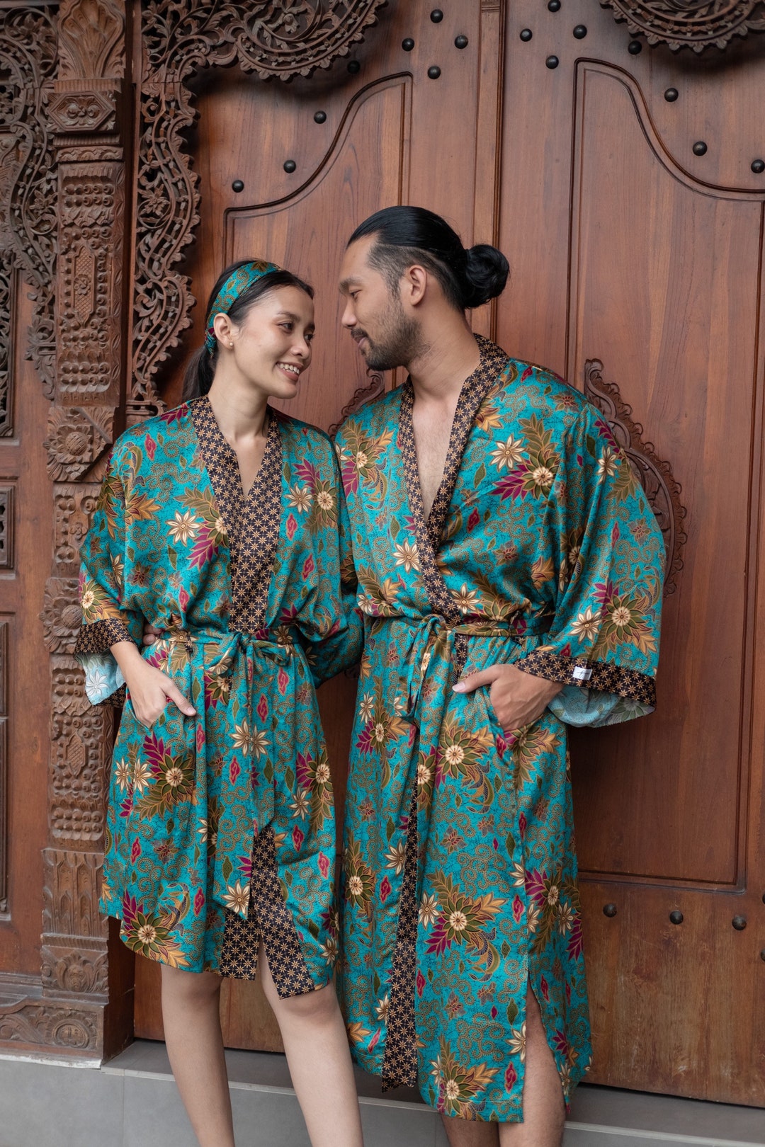 Set of 2 Kaftan Kimono Robe Atlas Silk Satin Blend Batik Kimono Party ...