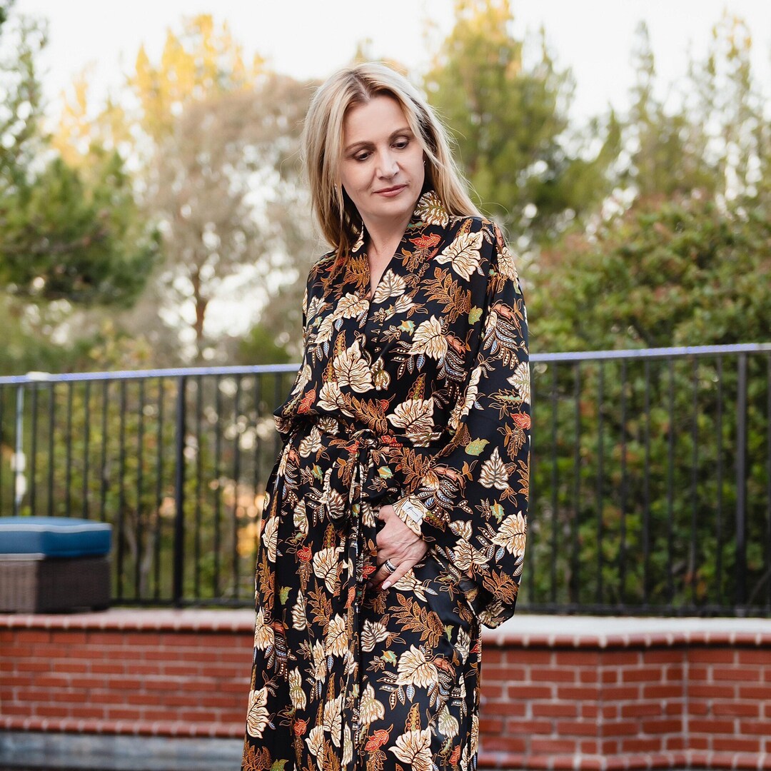 Atlas Silk Satin Blend Kaftan Kimono Robe for Bridesmaids, Pride Parade ...