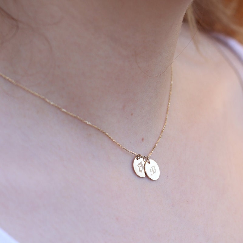 Gold Disc Necklace - Etsy