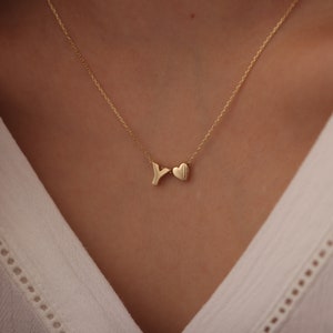 14k Gold Initial Heart Necklace: Dainty Letter Pendant - Etsy