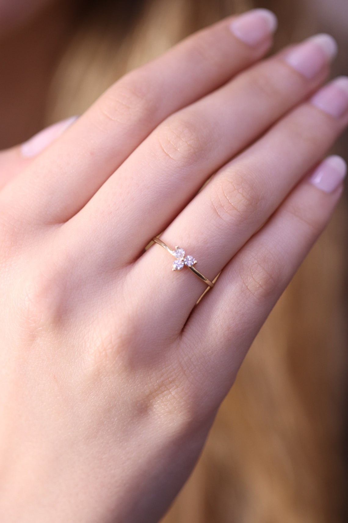 14k Minimal Diamond Ring / Diamond Wedding Band / 14k & 18k - Etsy