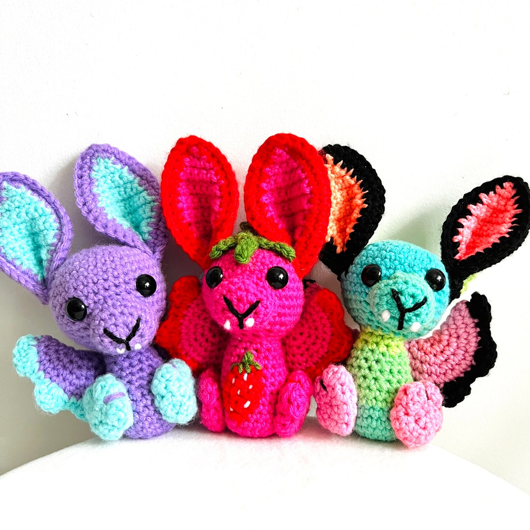 Freakin' Bats Amigurumi Plushie, Fruit Bat Plushie, Cute Crochet Bat ...