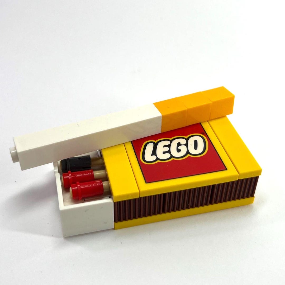 Matchbox & Cigarette LEGO® Mini Build – Full-scale Model, 25-piece LEGO ...