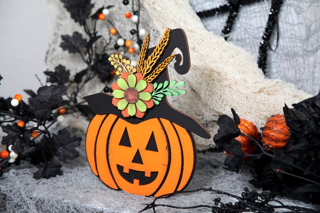 Jack O'lantern in Floral Witch Hat - Charming Wood Jack O'lantern ...
