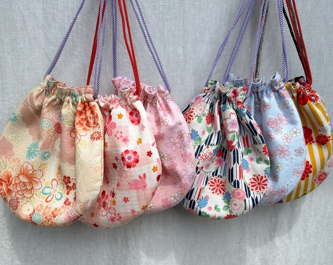 Japanese Round Kimono Pouches, Small Bags, Japanese Pouches, Japanese ...