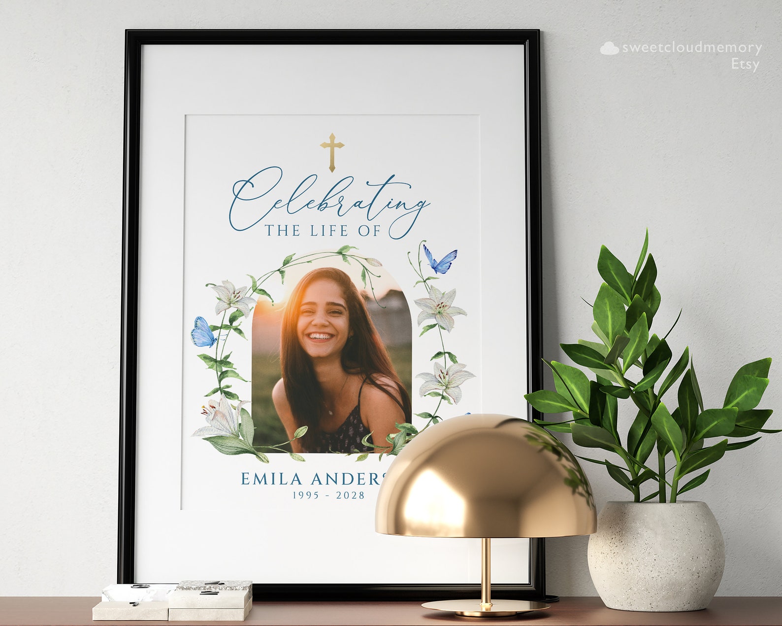 White Lily Celebrating the Life Sign White Floral Life Celebration Sign ...