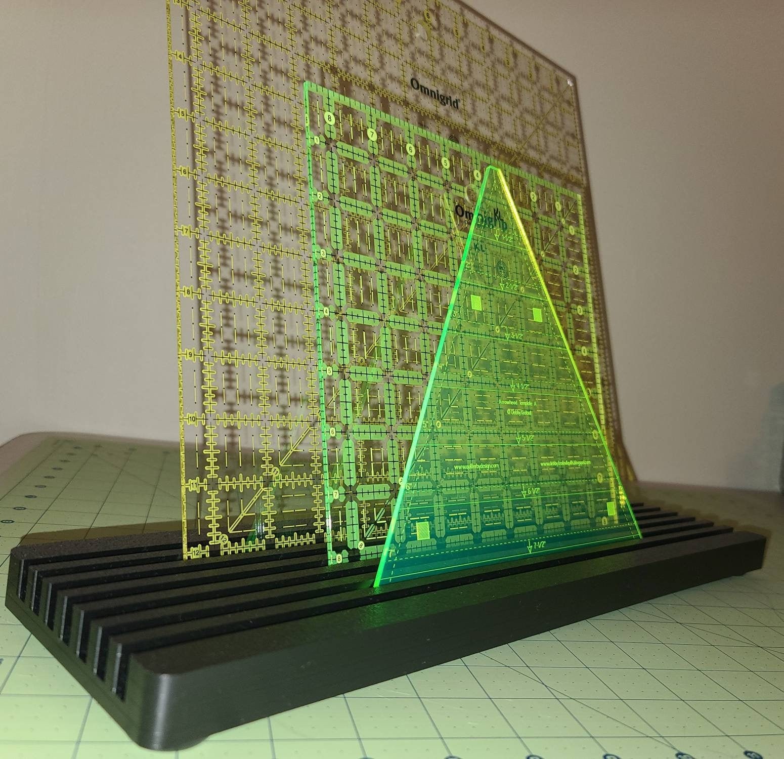 16 IN RULER RACK 7-slots for Quilters Ruler Organizer - Etsy