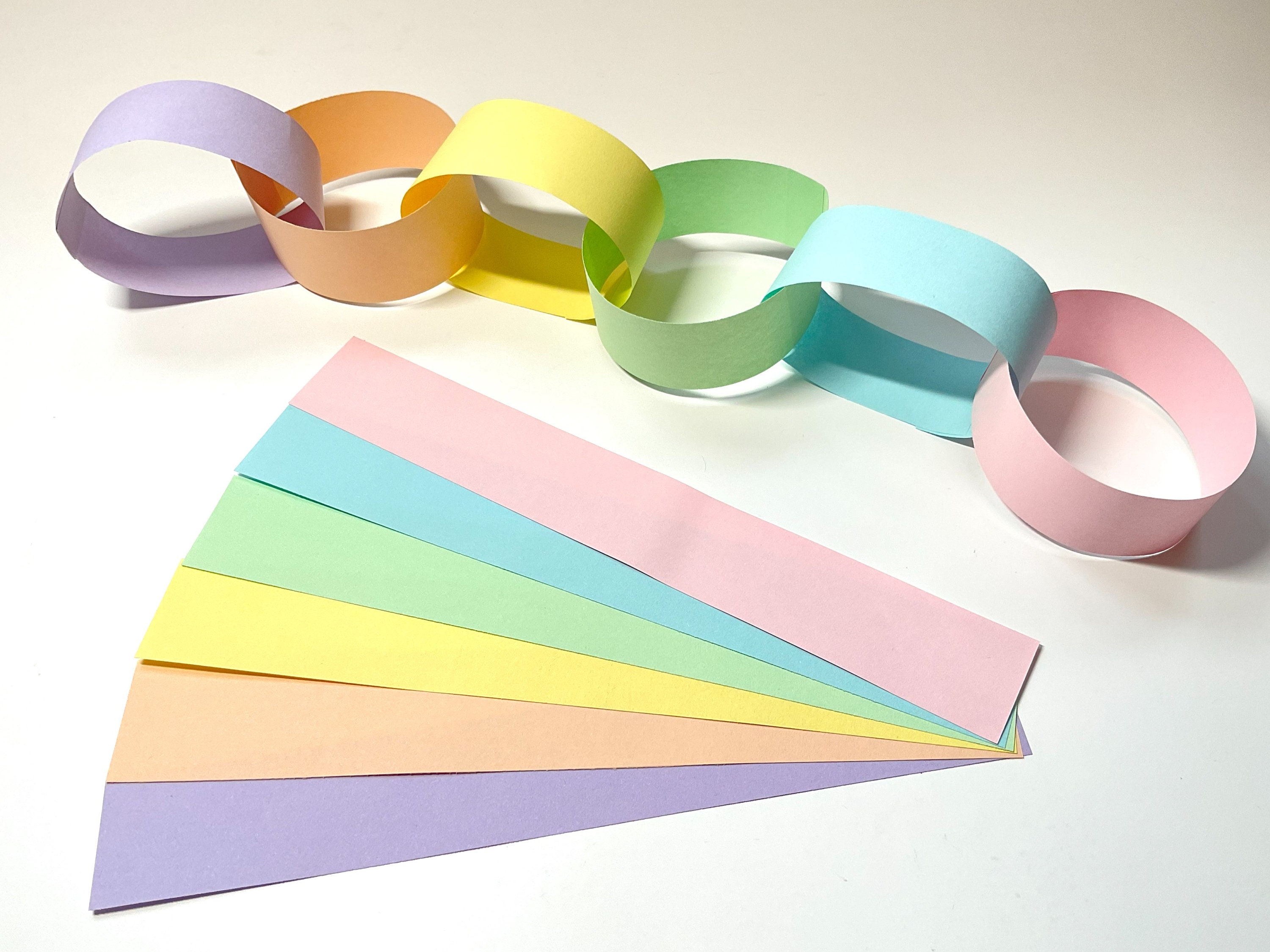 Paper Chain, DIY Decorations, Party and Seasonal Paper Chain ...