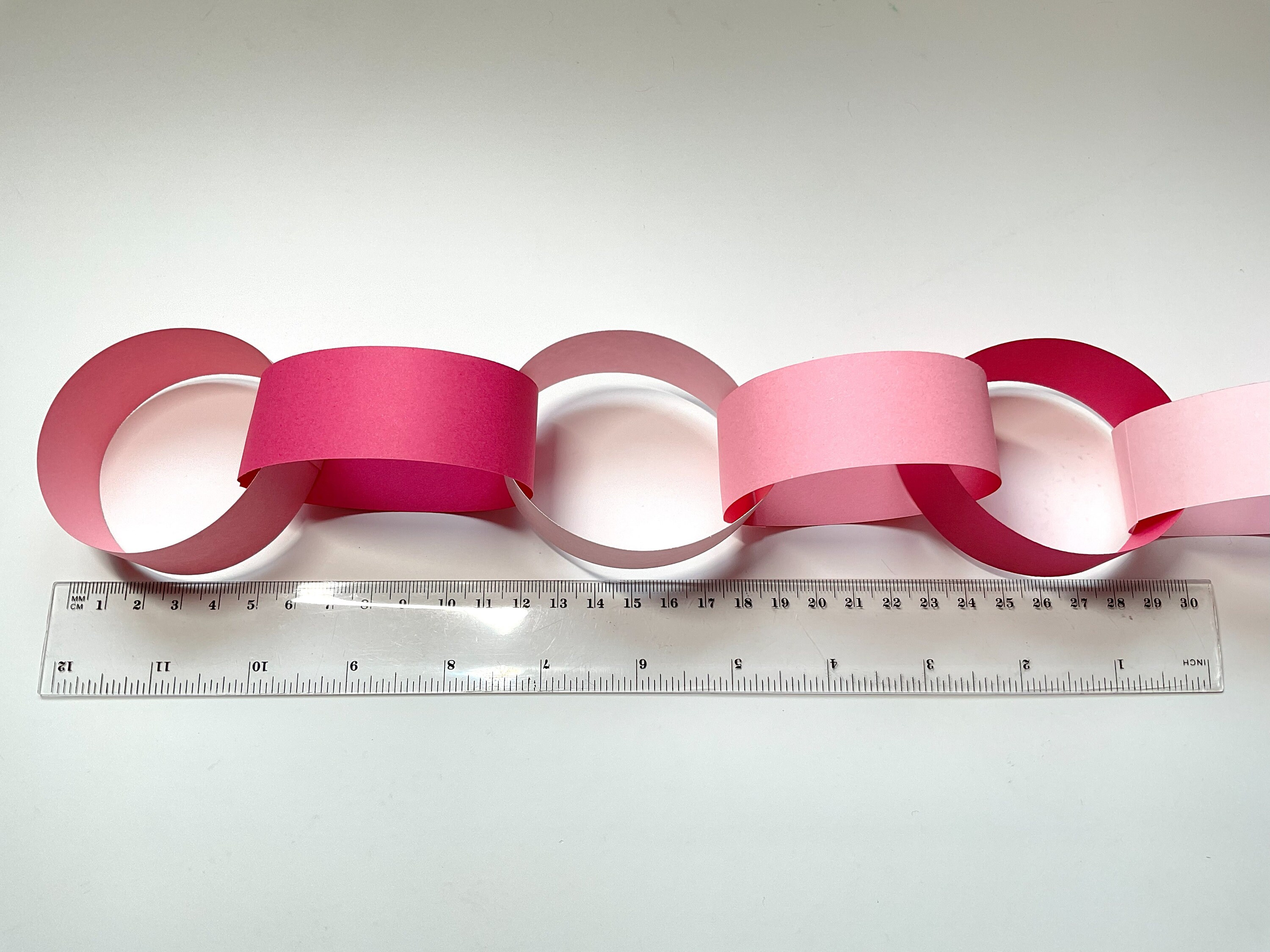 Paper Chain, DIY Decorations, Party and Seasonal Paper Chain ...