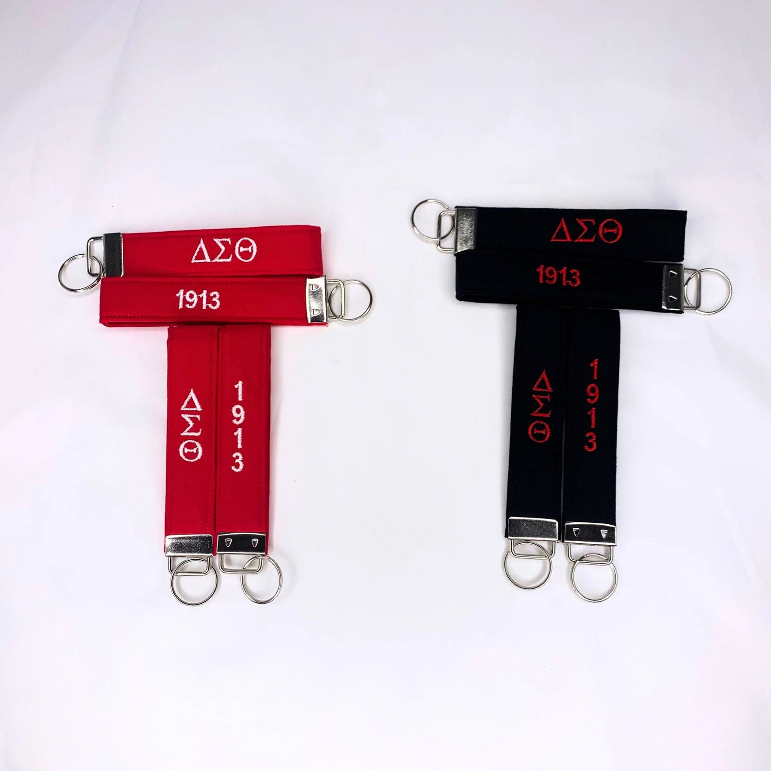 Delta Sigma Theta Red and White Embroidered Key Fob Wristlet Keychain ...