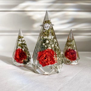 Custom Ring Holder With Dried Flowers Only | Resin Ring Holder | Bridal ...