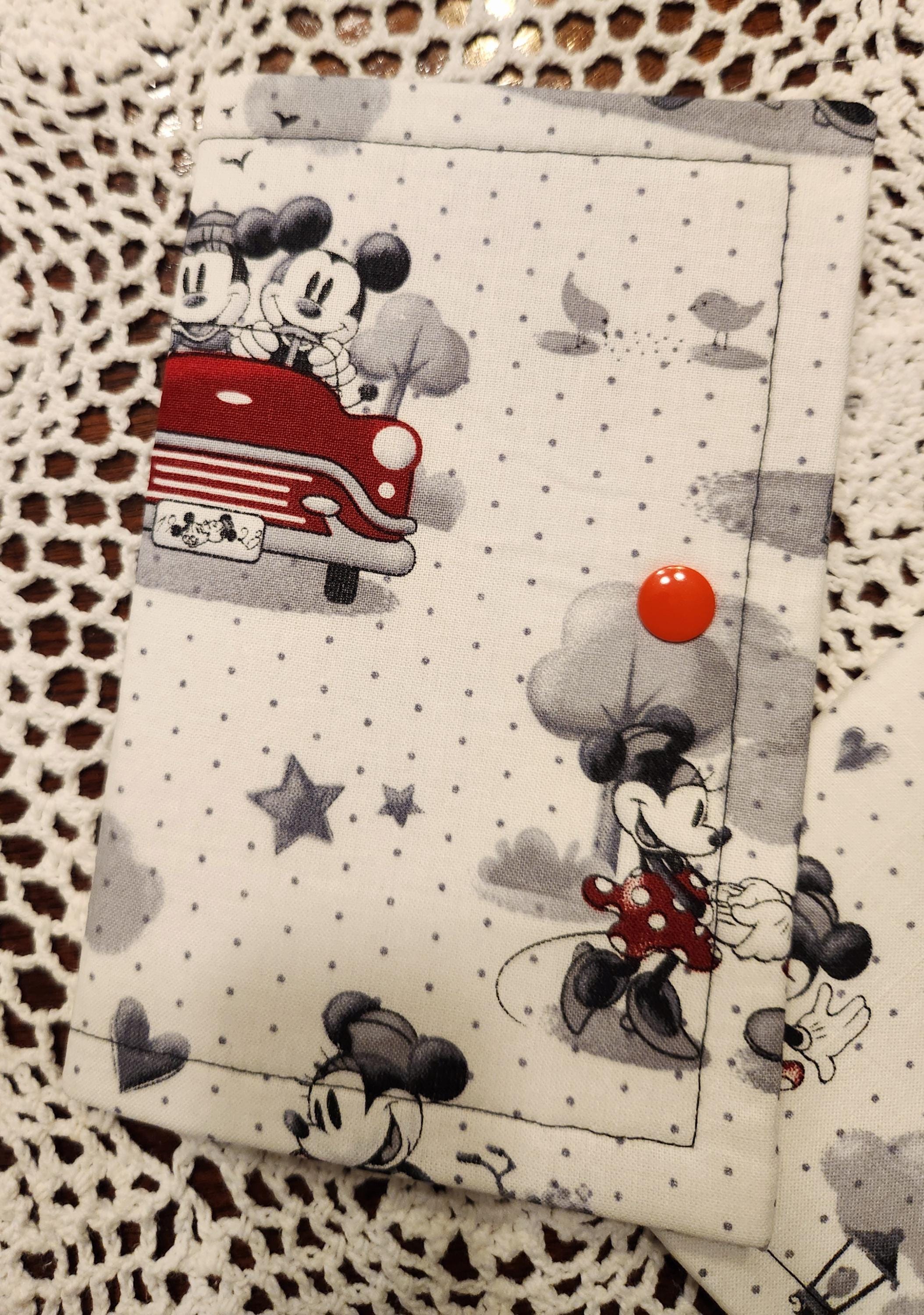 Mickey and Minnie Mouse Thread Beds - Etsy