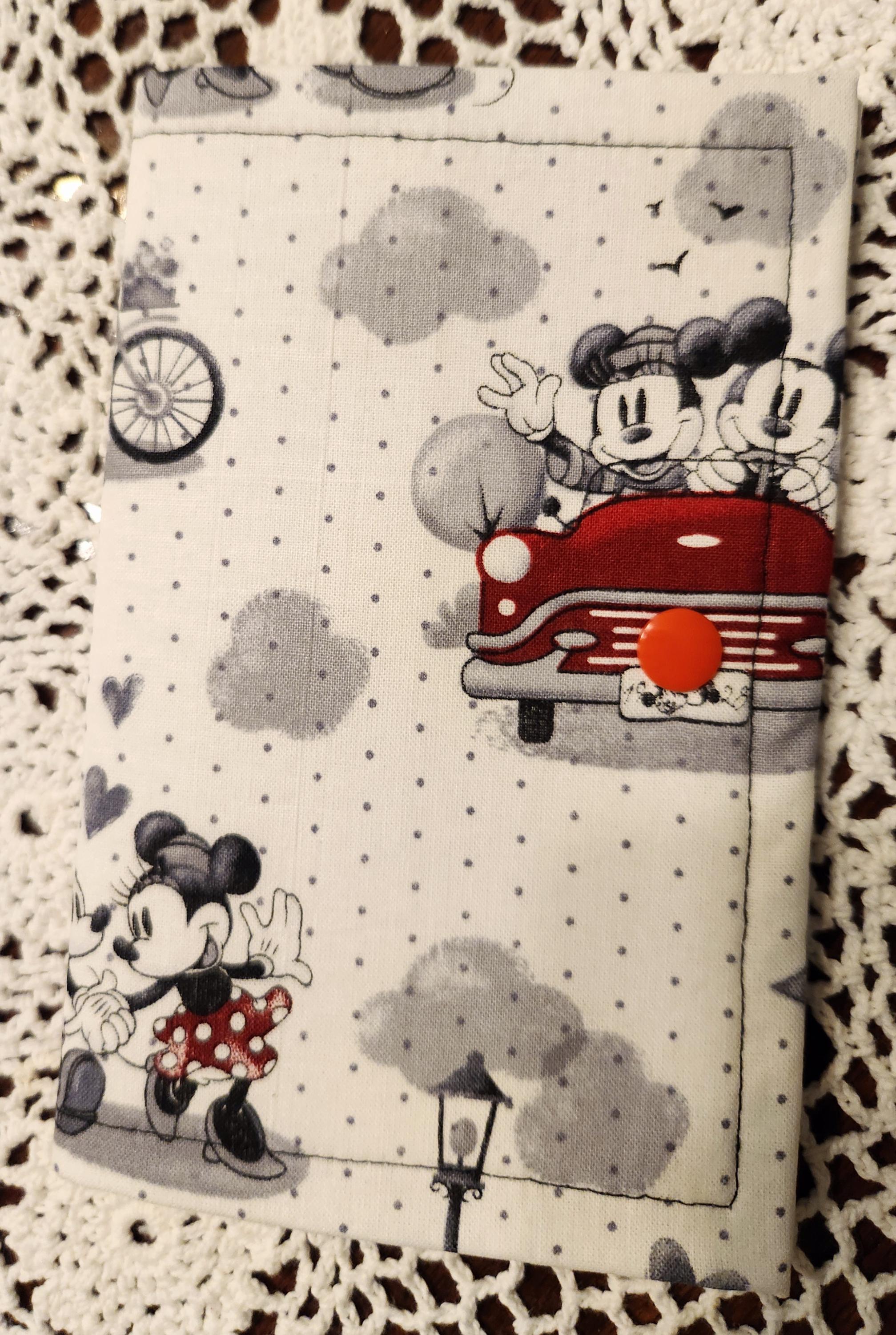 Mickey and Minnie Mouse Thread Beds - Etsy