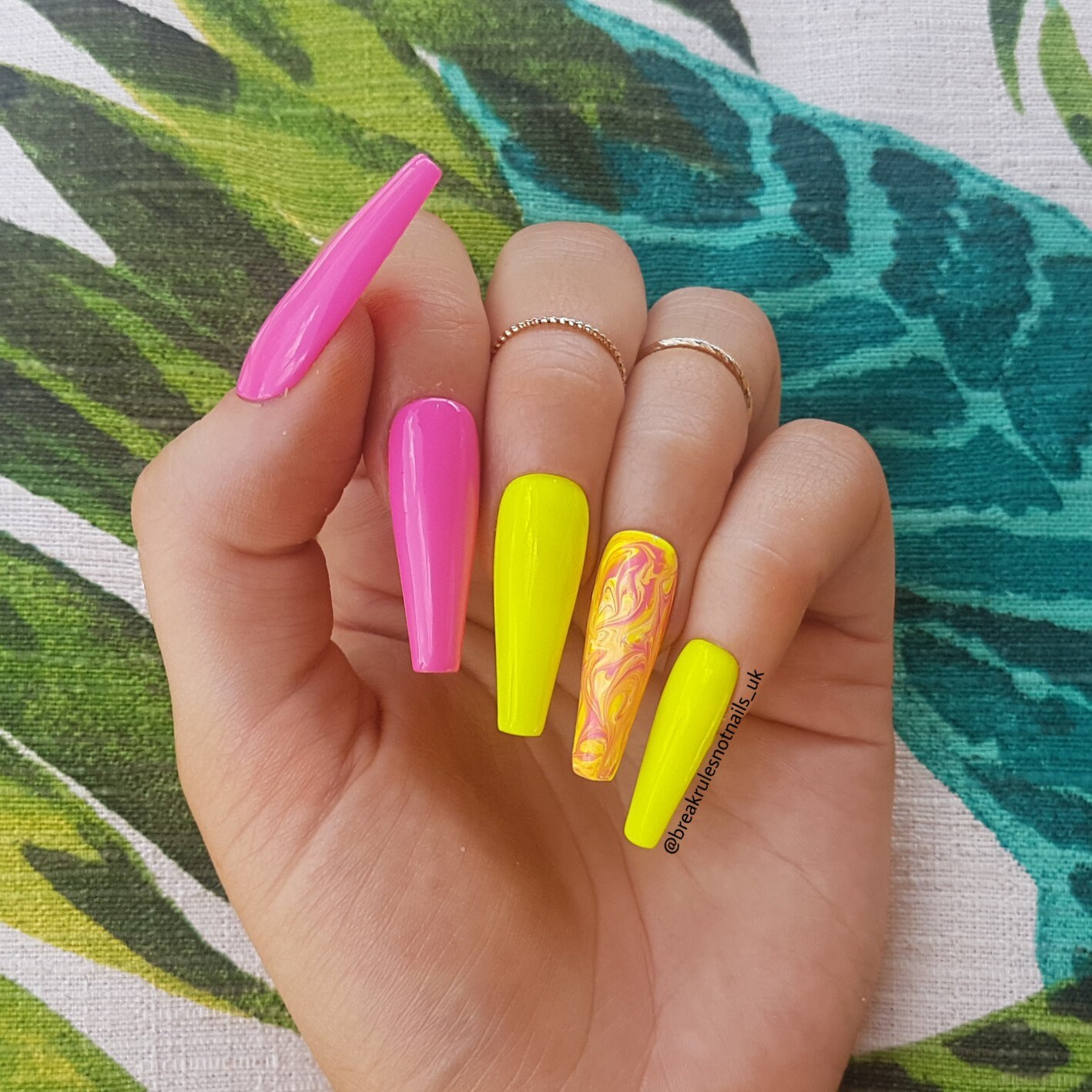 temporary summer press on nails v tips gel nails reusable neon nails ...