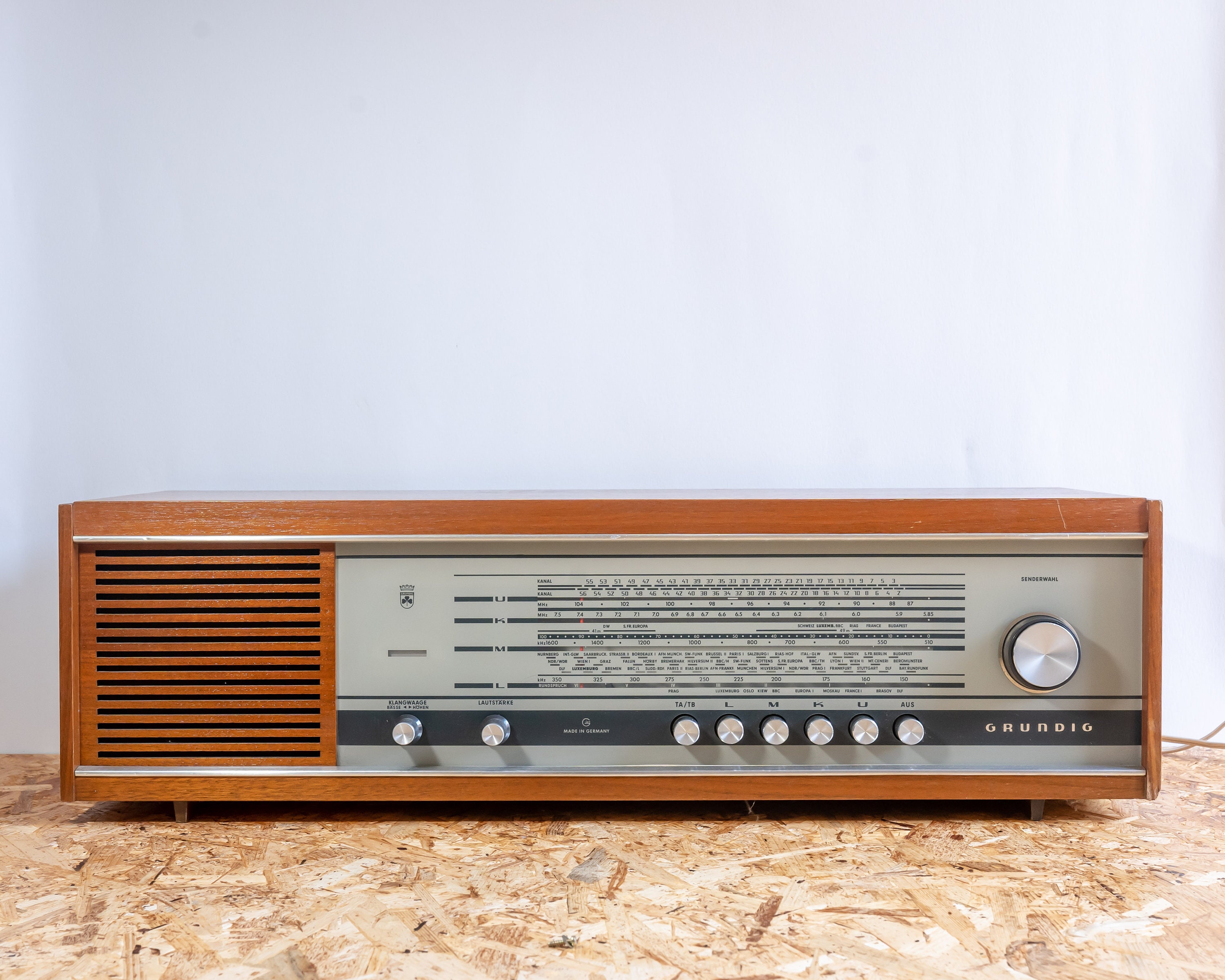 Grundig Radio for sale | Only 3 left at -70%